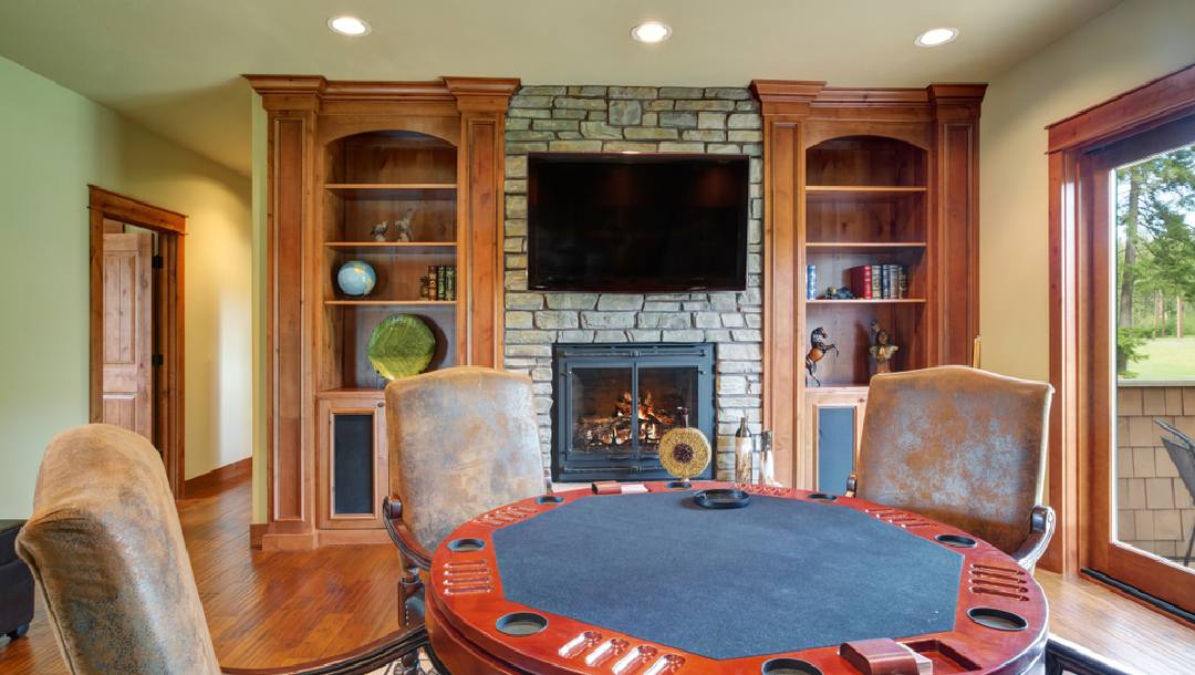 Setting Up Your Perfect At-Home Poker Room – BetMGM